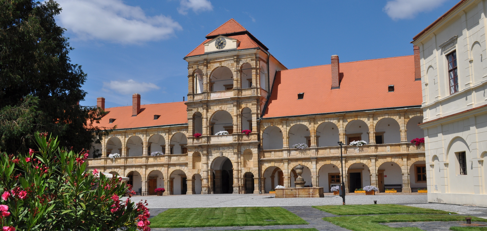 Zámek v Moravské Třebové | Objevuj památky